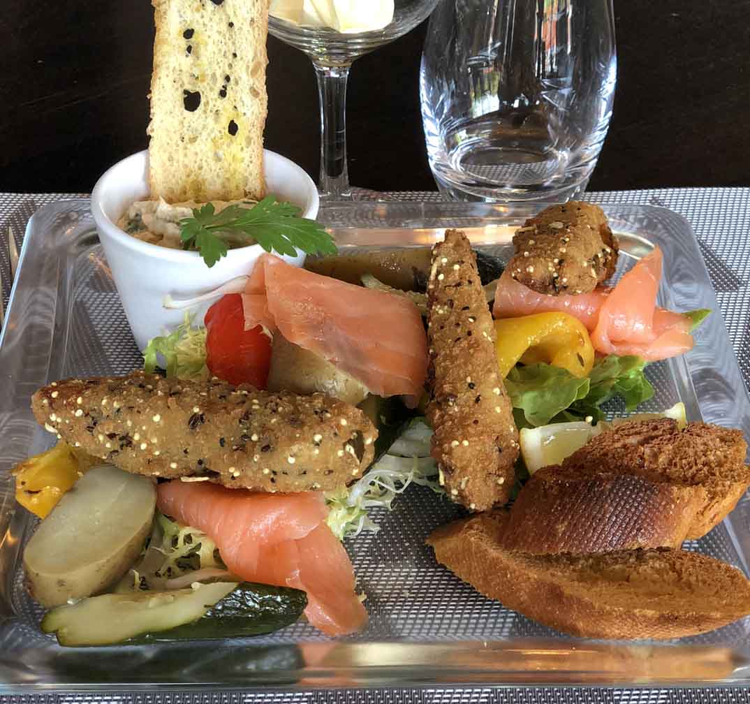 Le Maurepas Menu Restaurant Brasserie